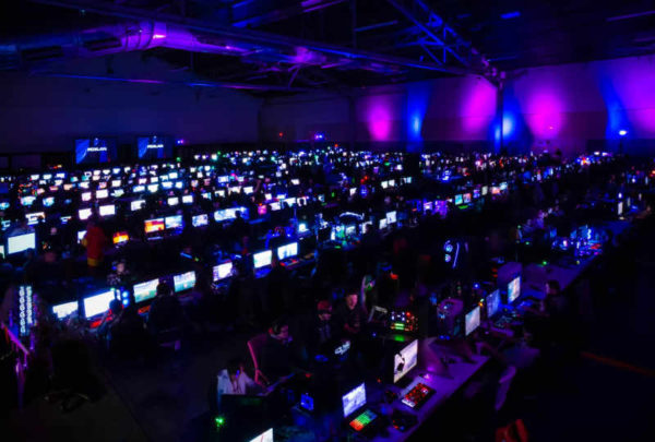 How To LAN Party: Everything You Need To Know - Esports Maps